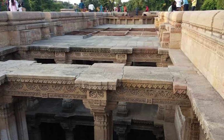 24 Famous Tourist Places to Visit in Ahmedabad (2023)