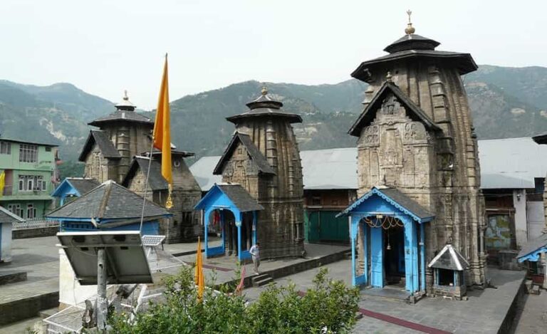 22 Most Famous Hindu Temples in Himachal Pradesh