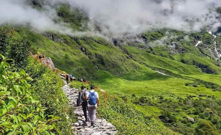 Top 15 Hiking and Trekking Destinations in India