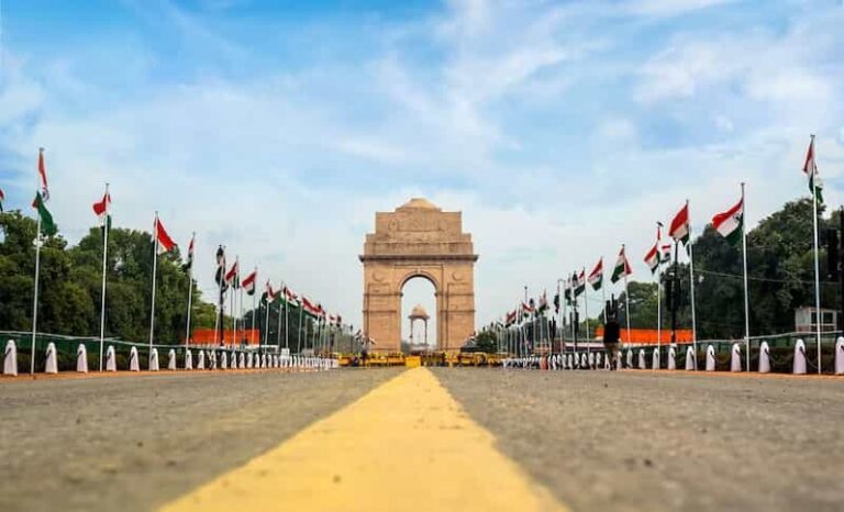 20 Famous Historical Places to Visit in India - 2025