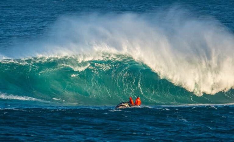 Top 10 Surfing Spots In The World in 2023